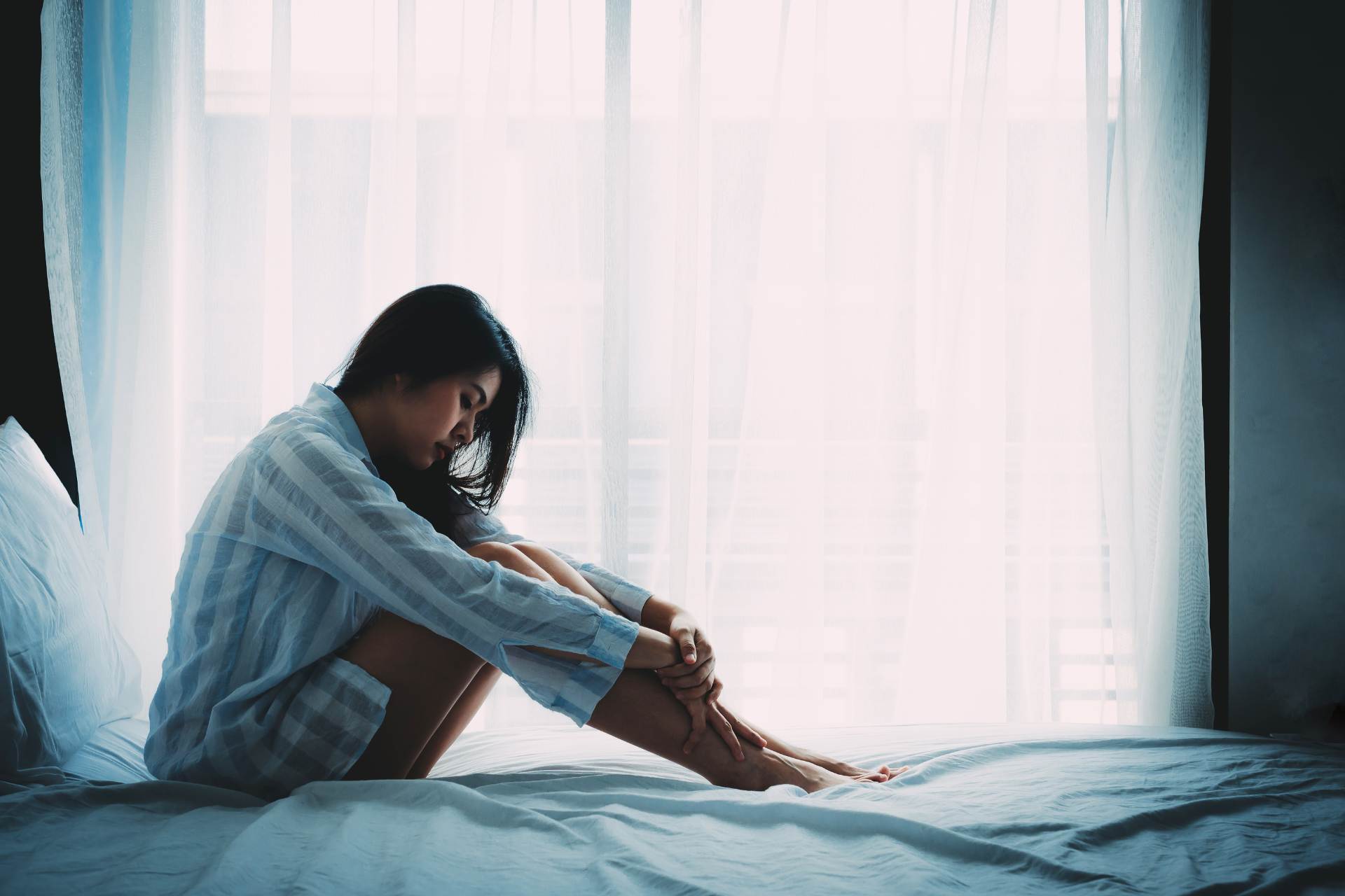 When Waking Up Feels Impossible: How to Manage Morning Depression ...
